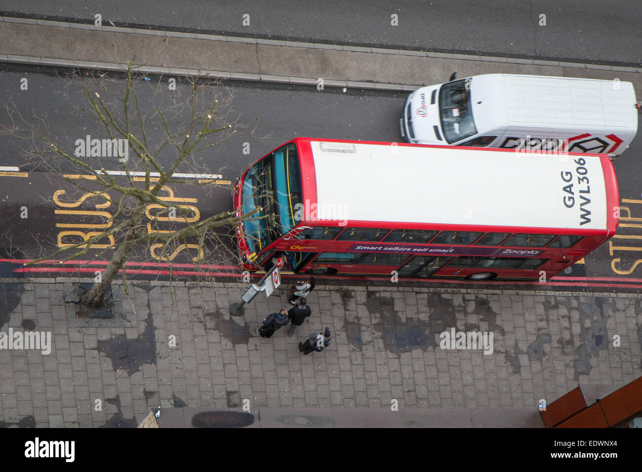 London bus at a bus stop from above Stock Photo - Alamy