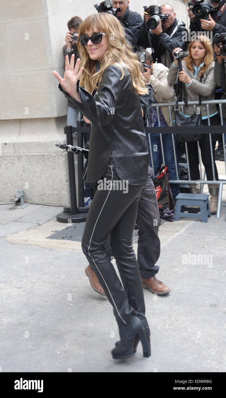 Celebrities arriving at the Chanel Catwalk Show - Outside Arrivals ...