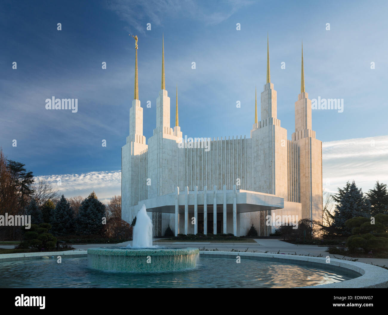 Winter holiday view of Washington DC Temple or Church of Jesus Christ ...