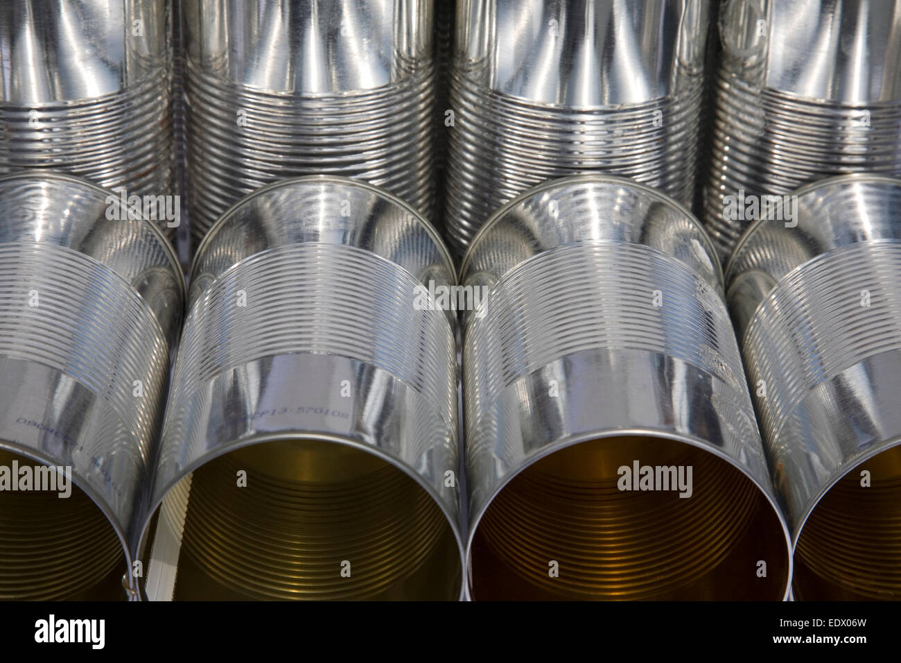 group of cans ready for recycle Stock Photo - Alamy