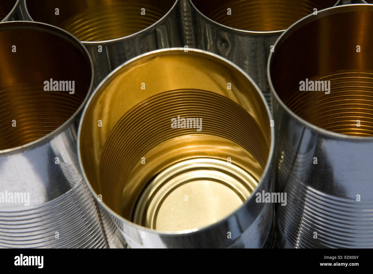 group of cans ready for recycle Stock Photo - Alamy