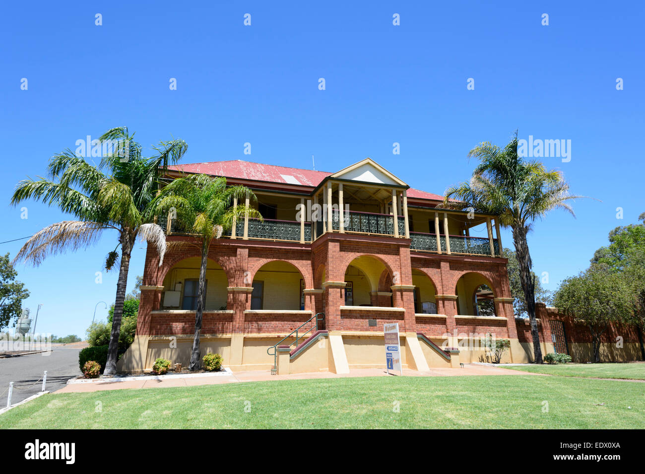 Cobar hi-res stock photography and images - Alamy