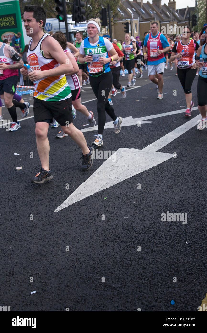 participants running in the London Marathon Stock Photo - Alamy