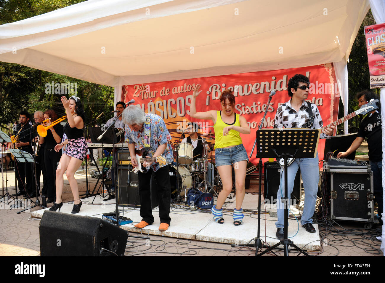 Grupo rock hi-res stock photography and images - Alamy