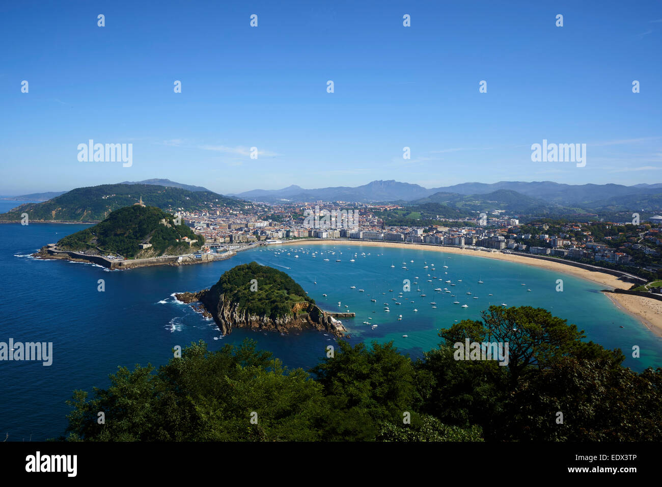 San sebastian beach hi-res stock photography and images - Alamy