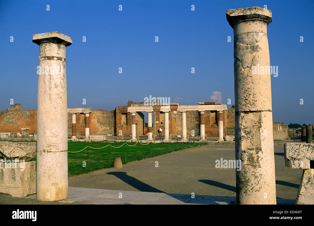 Forum pompeii in italy hi-res stock photography and images - Alamy