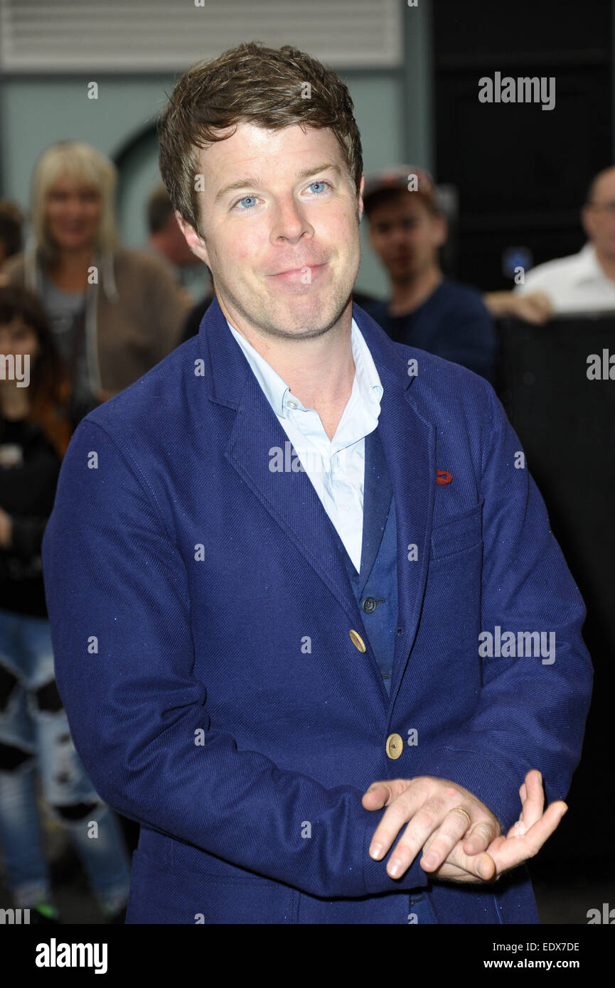 Stephen Wight Shirtless