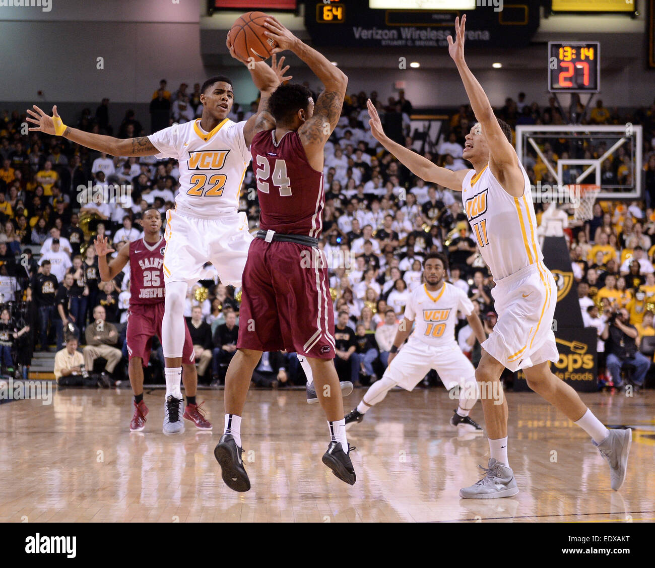 Virginia commonwealth rams guard forward terry larrier 22 hi-res stock ...