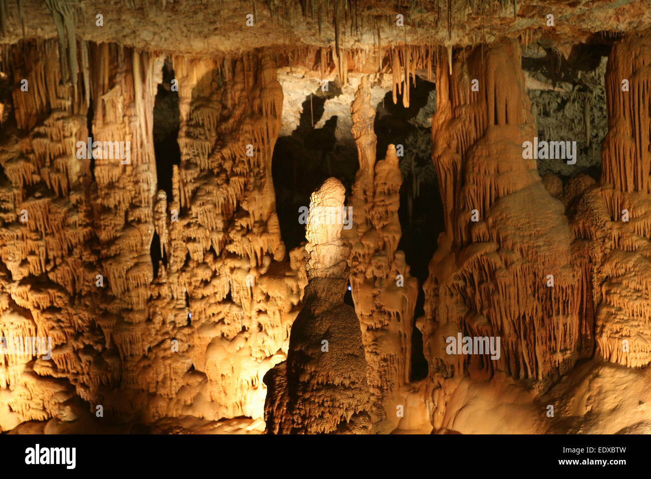 Stalagmite hi-res stock photography and images - Alamy