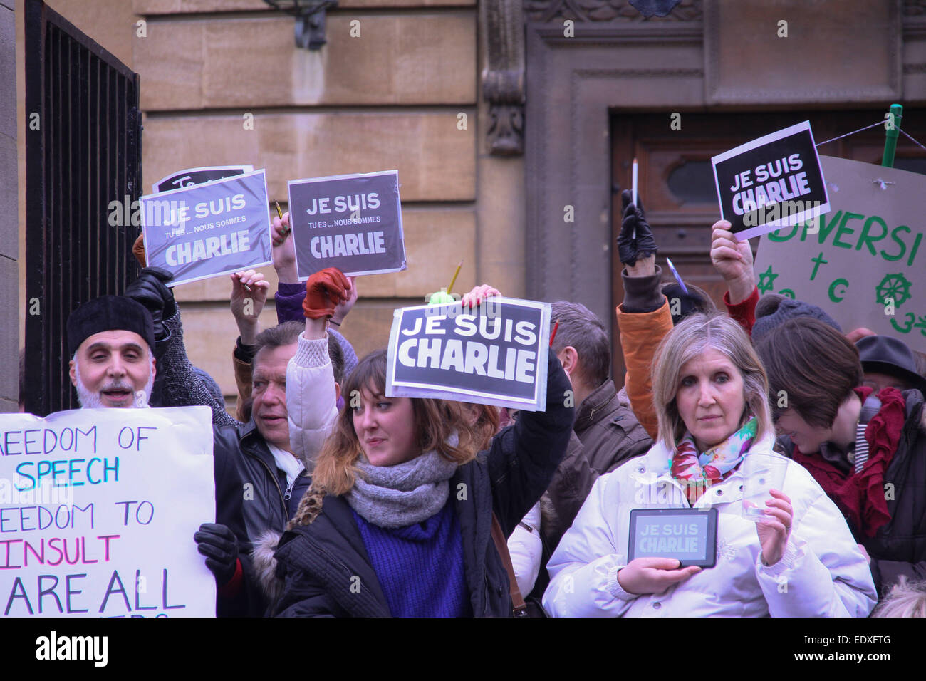 Oxford Uk 11th January 2015 Hundreds Gathered To Condemn The