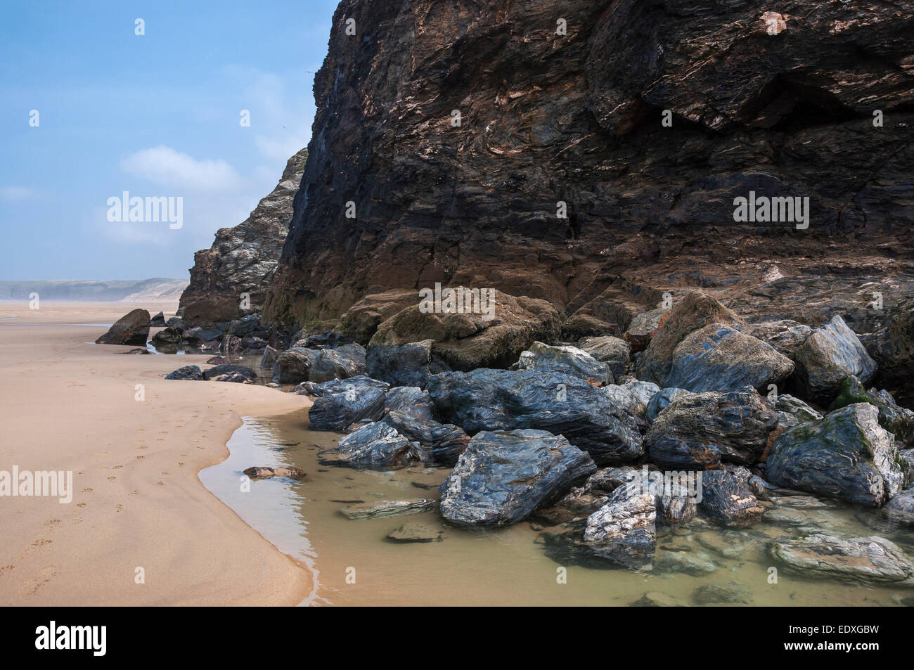 Interesting geology in the rocks at Perranporth beach in Cornwall. High ...