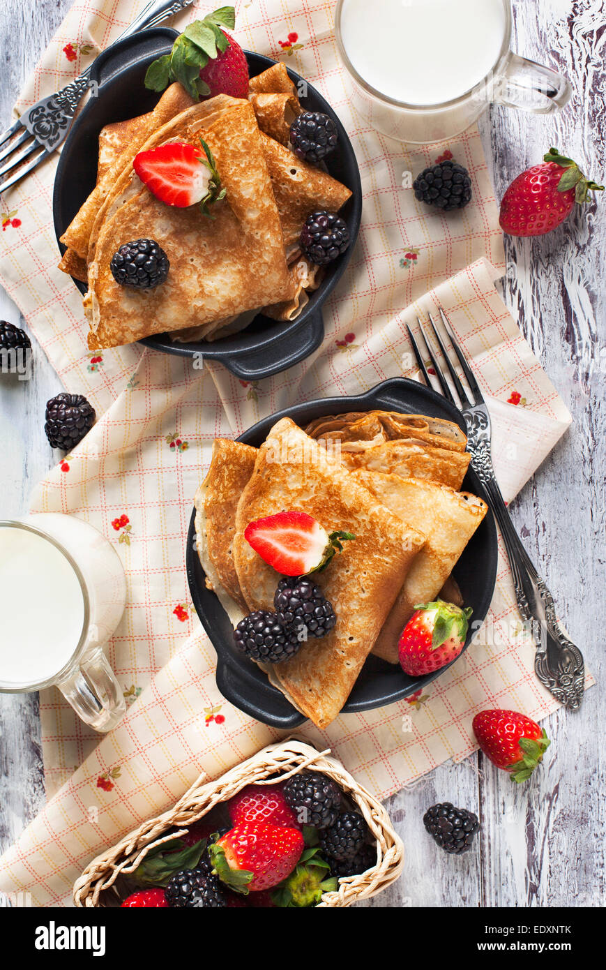 Crepes with fresh berries Stock Photo - Alamy
