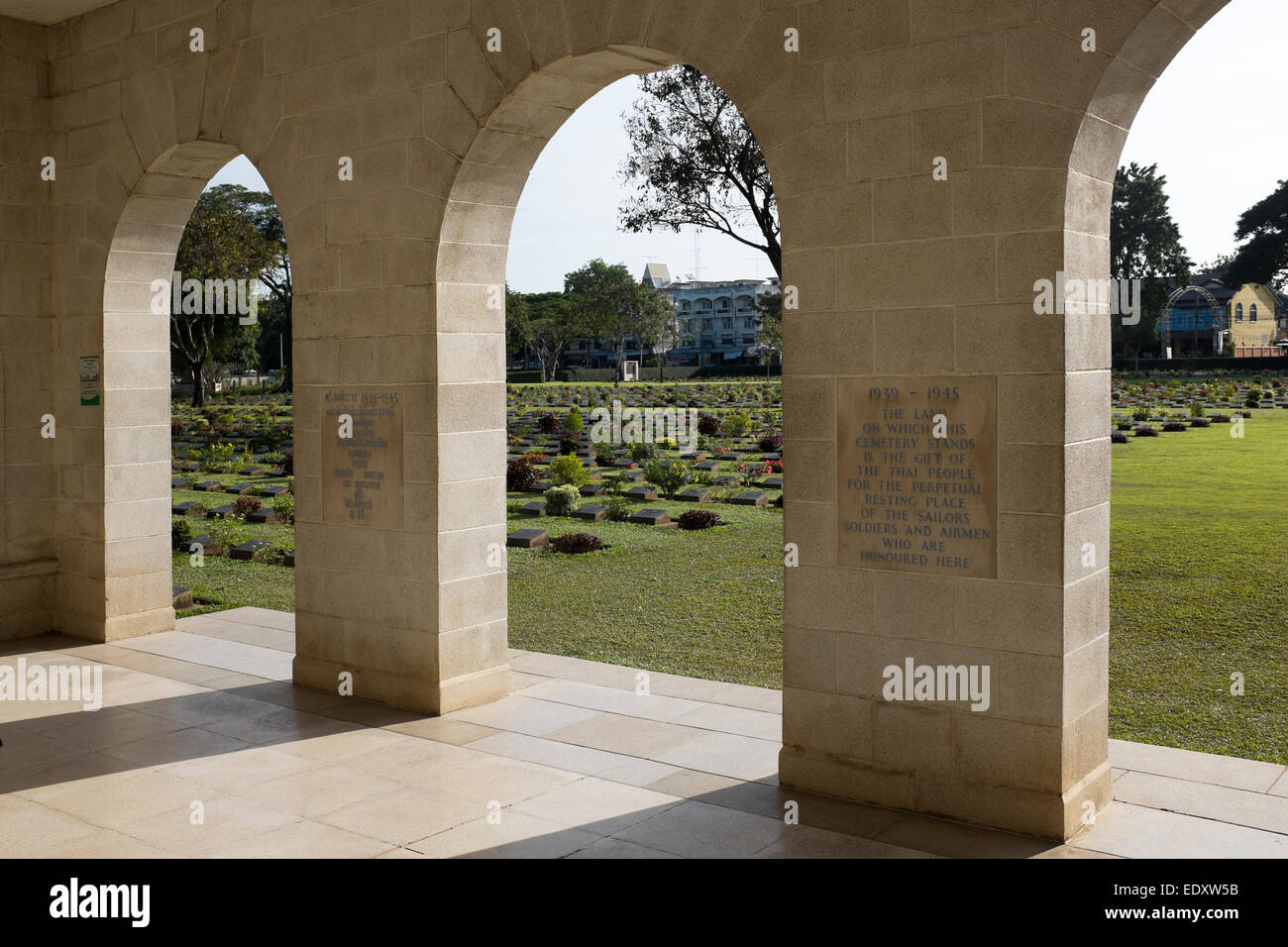 War Cemetery in Kanchanaburi Stock Photo - Alamy
