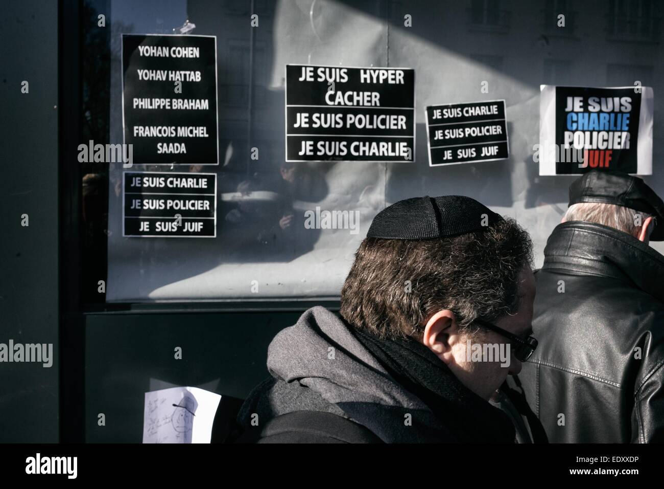 Paris, France. 11th January, 2015. Members of Paris Jewish community ...
