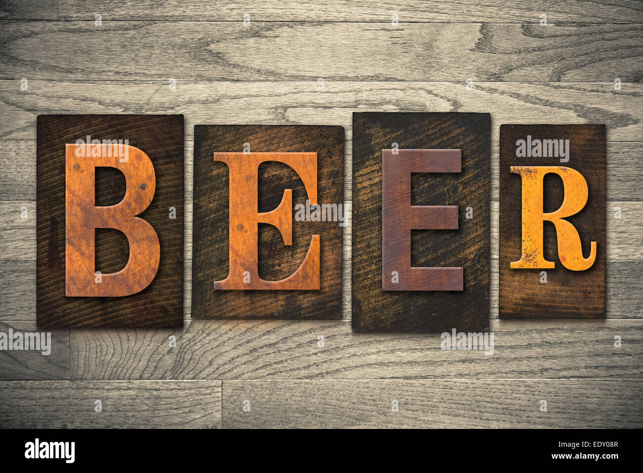 The word "BEER" written in wooden letterpress type Stock Photo - Alamy