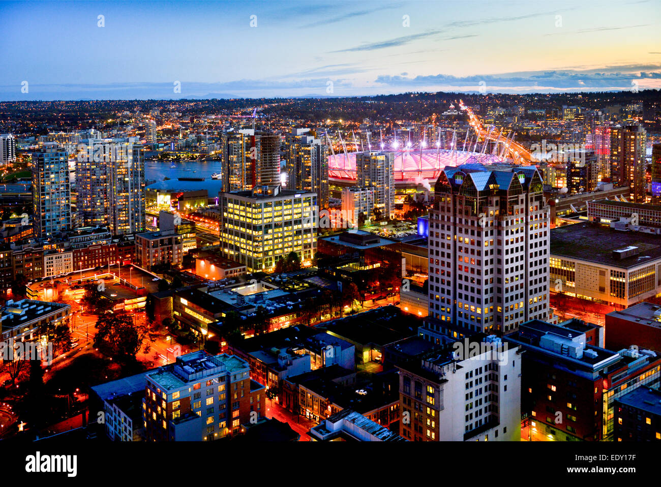 Vancouver skyline aerial hi-res stock photography and images - Alamy