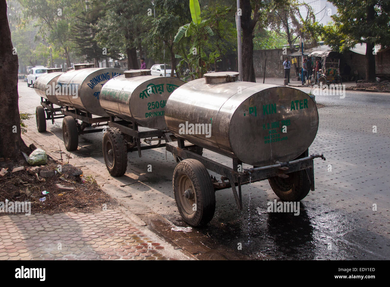 India water tanks hi-res stock photography and images - Alamy