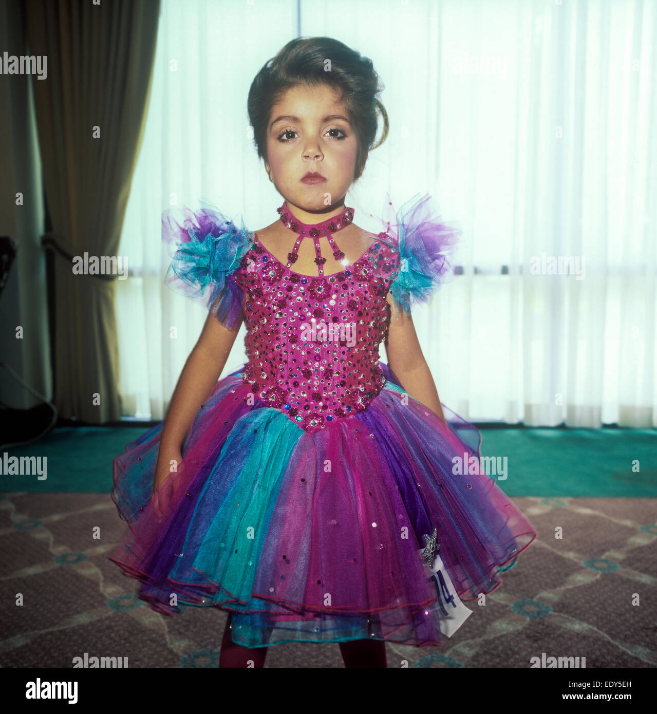 Child beauty pageant hi-res stock photography and images - Alamy