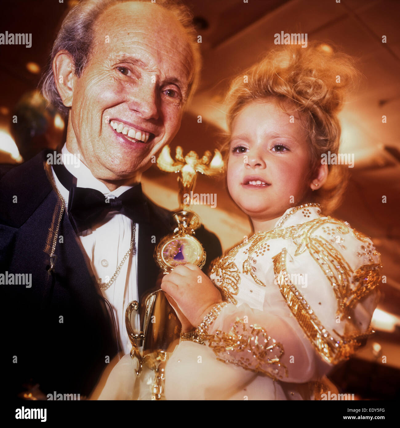 ATLANTA, USA. - OCTOBER 1: American children competes in a beauty ...