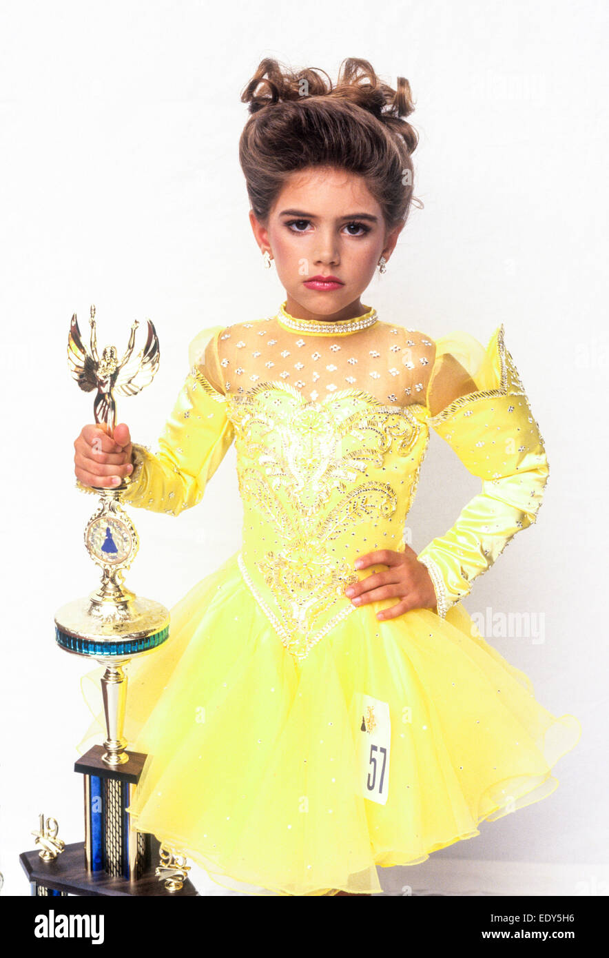 ATLANTA, USA. - OCTOBER 1: American children competes in a beauty ...