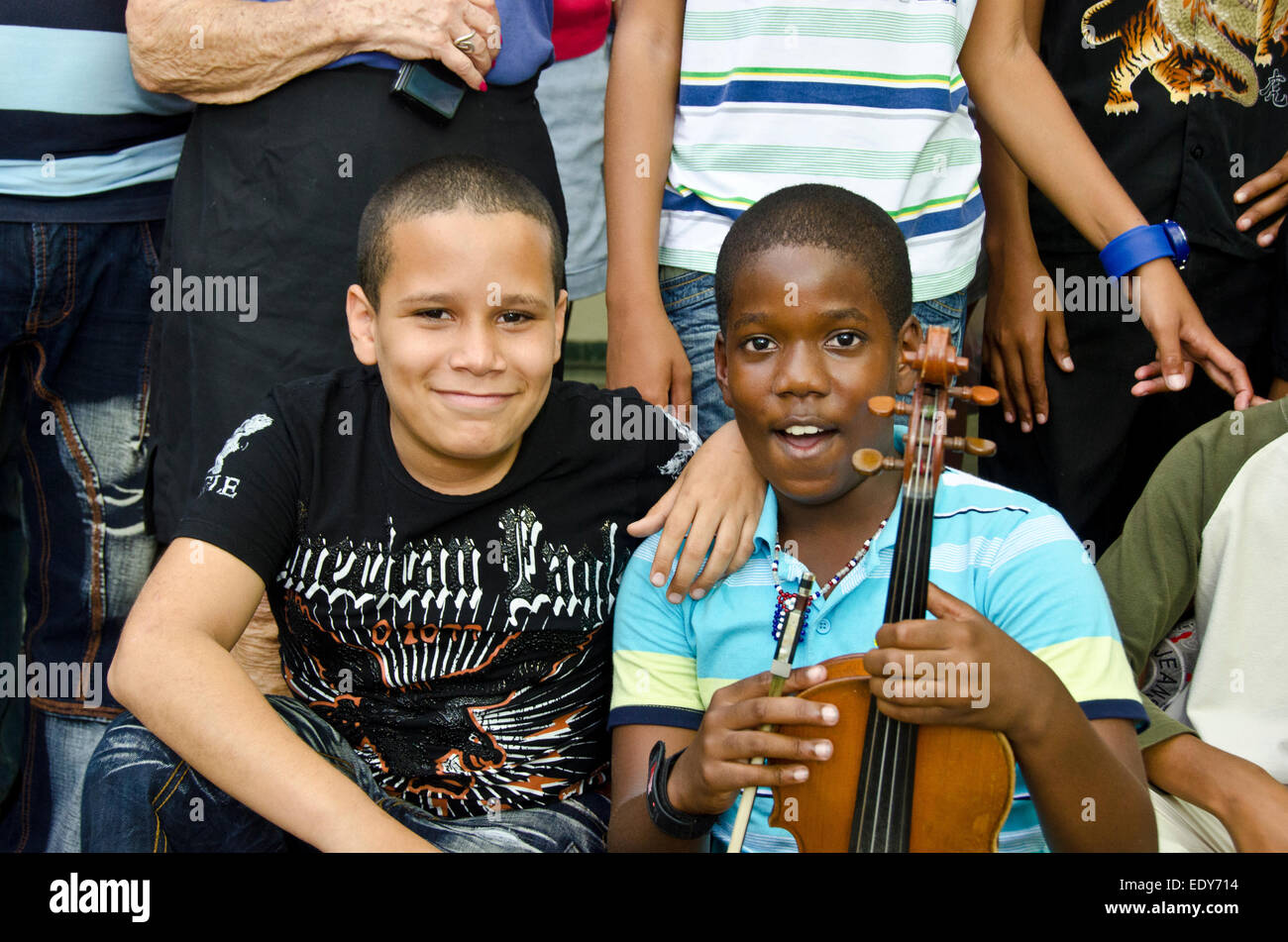 Children percussion instruments hi-res stock photography and images - Alamy