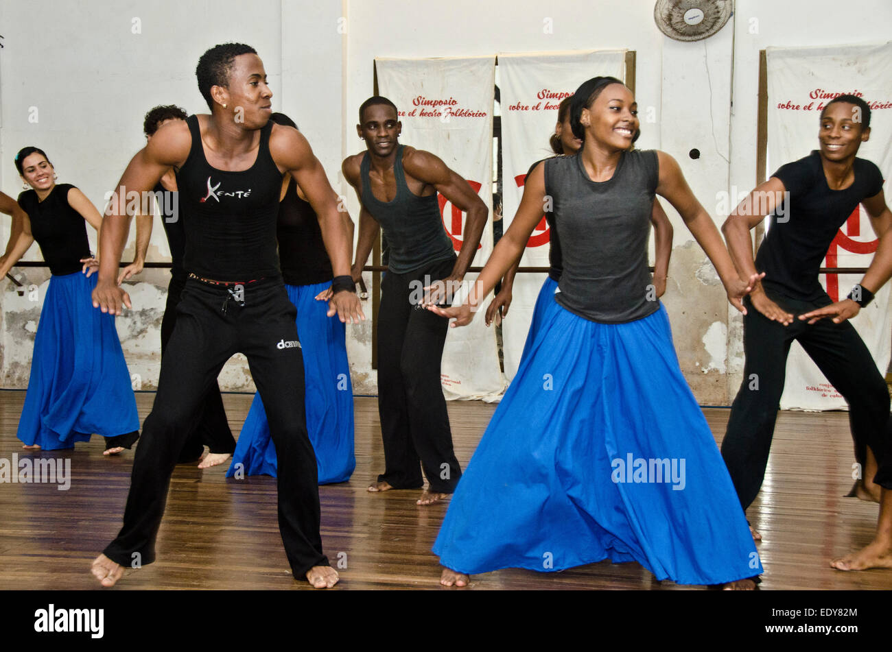 Cuban Ballet Folklorica practicing in Havana, Cuba Stock Photo - Alamy