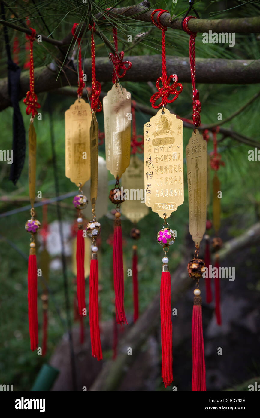 Taoism prayer hi-res stock photography and images - Alamy