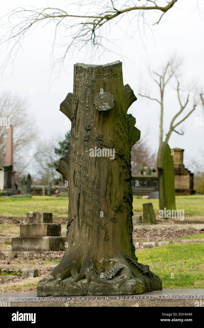 Unusual gravestones hi-res stock photography and images - Alamy