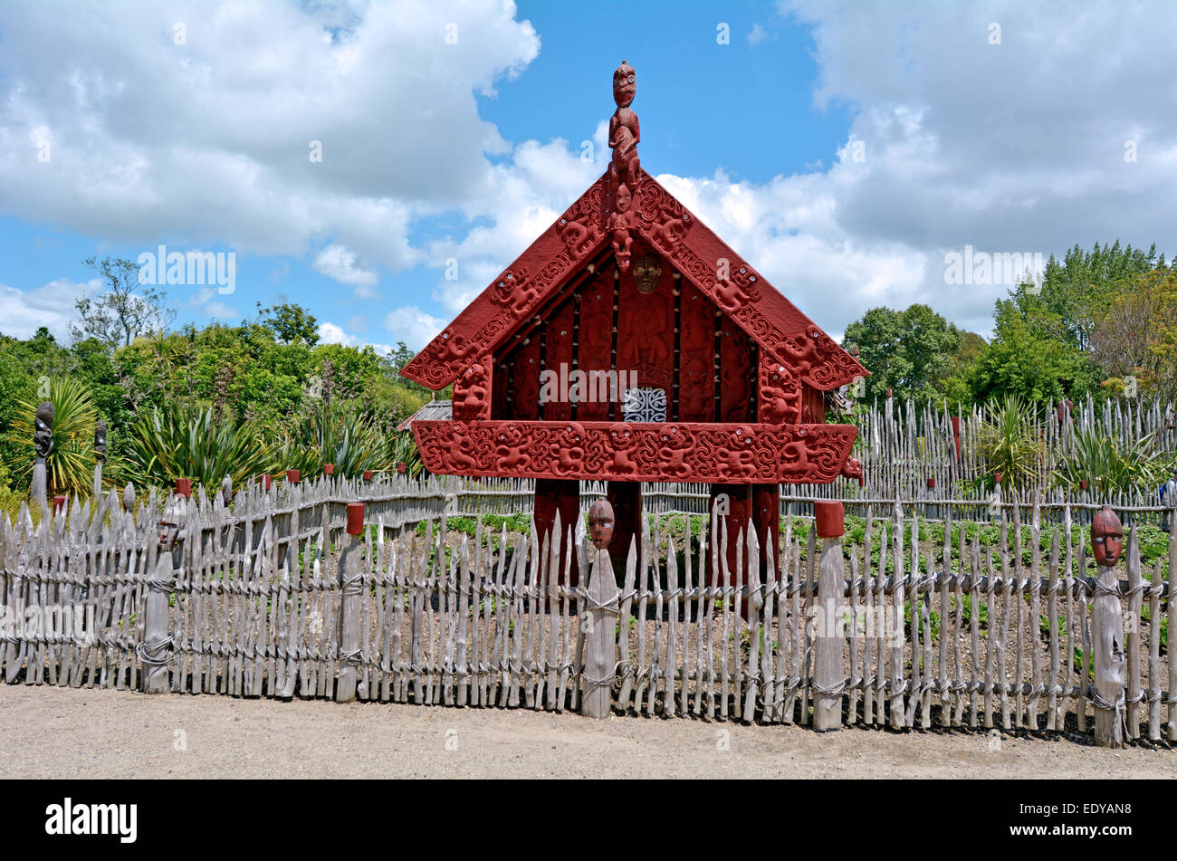 Maori Crafts High Resolution Stock Photography and Images - Alamy