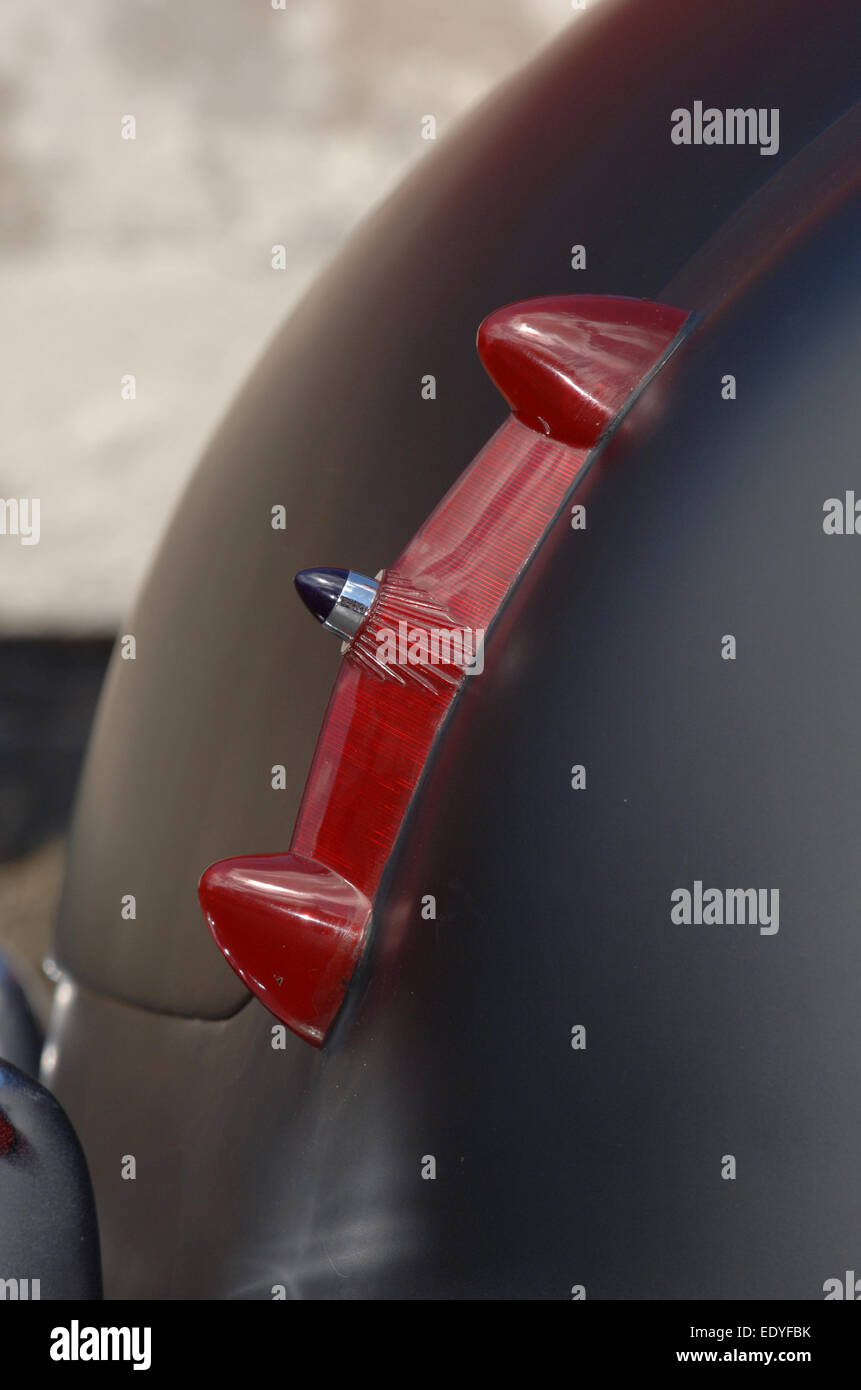 Light blue dot hi-res stock photography and images - Alamy