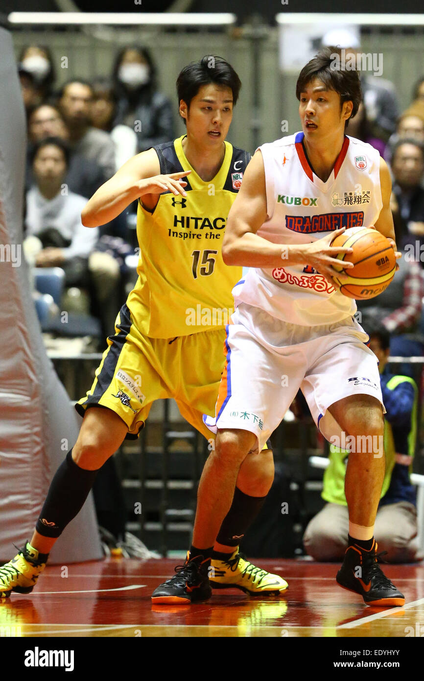 (L-R) Joji Takeuchi (Hitachi), Kosuke Takeuchi (Hiroshima), JANUARY 12 ...