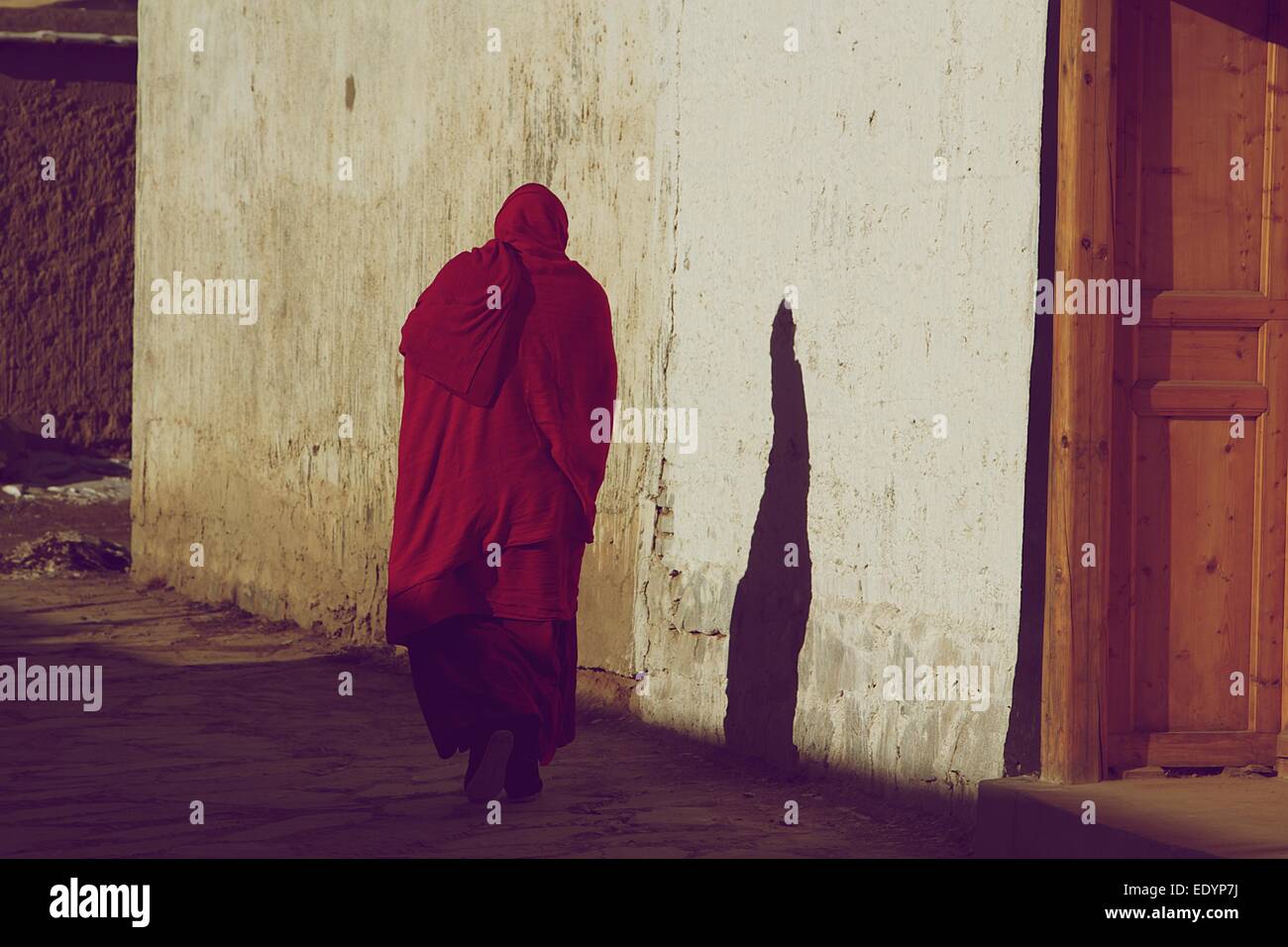 Back of monk hi-res stock photography and images - Alamy