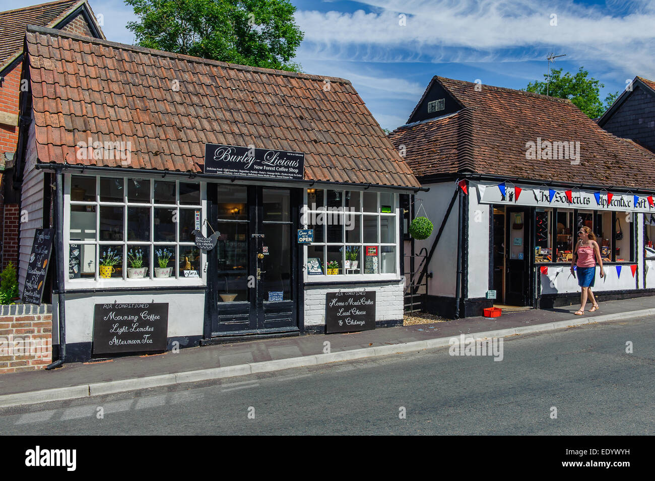 Burley village in the New Forest Stock Photo - Alamy