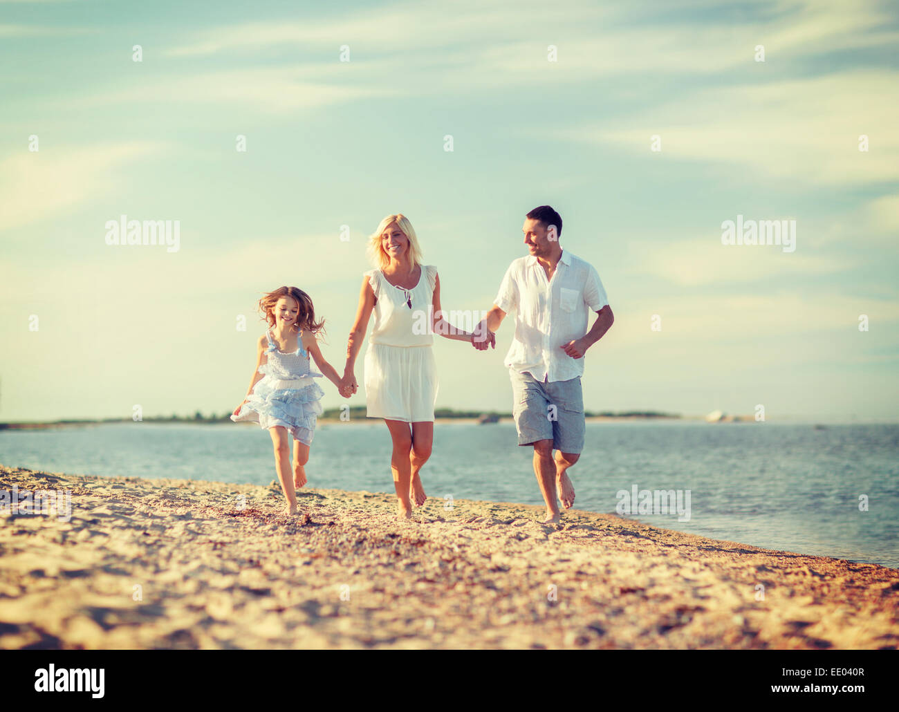 happy family at the seaside Stock Photo - Alamy