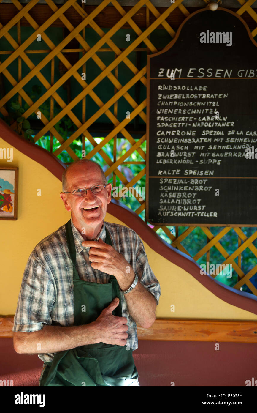 Der wirt hi-res stock photography and images - Alamy