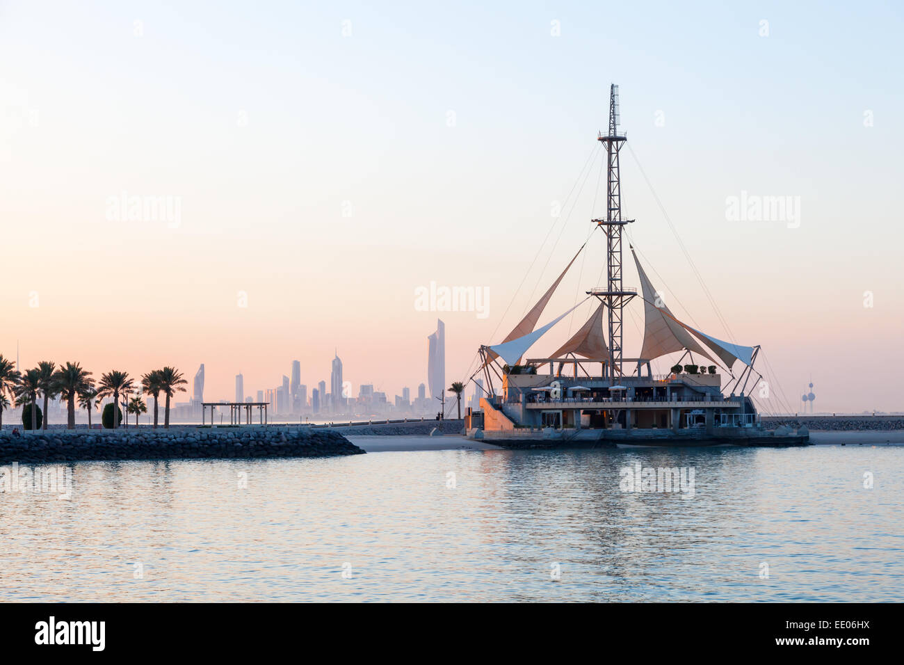 Kuwait marina hi-res stock photography and images - Alamy