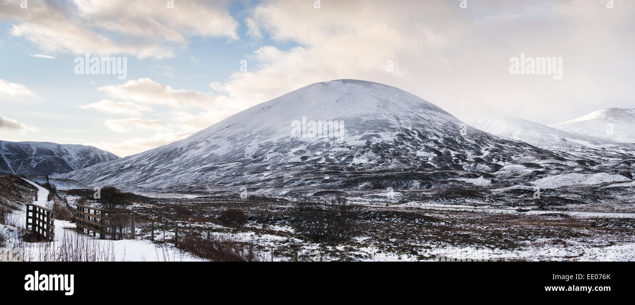 Scottish Highlands covered in winter snow. Scotland Stock Photo - Alamy