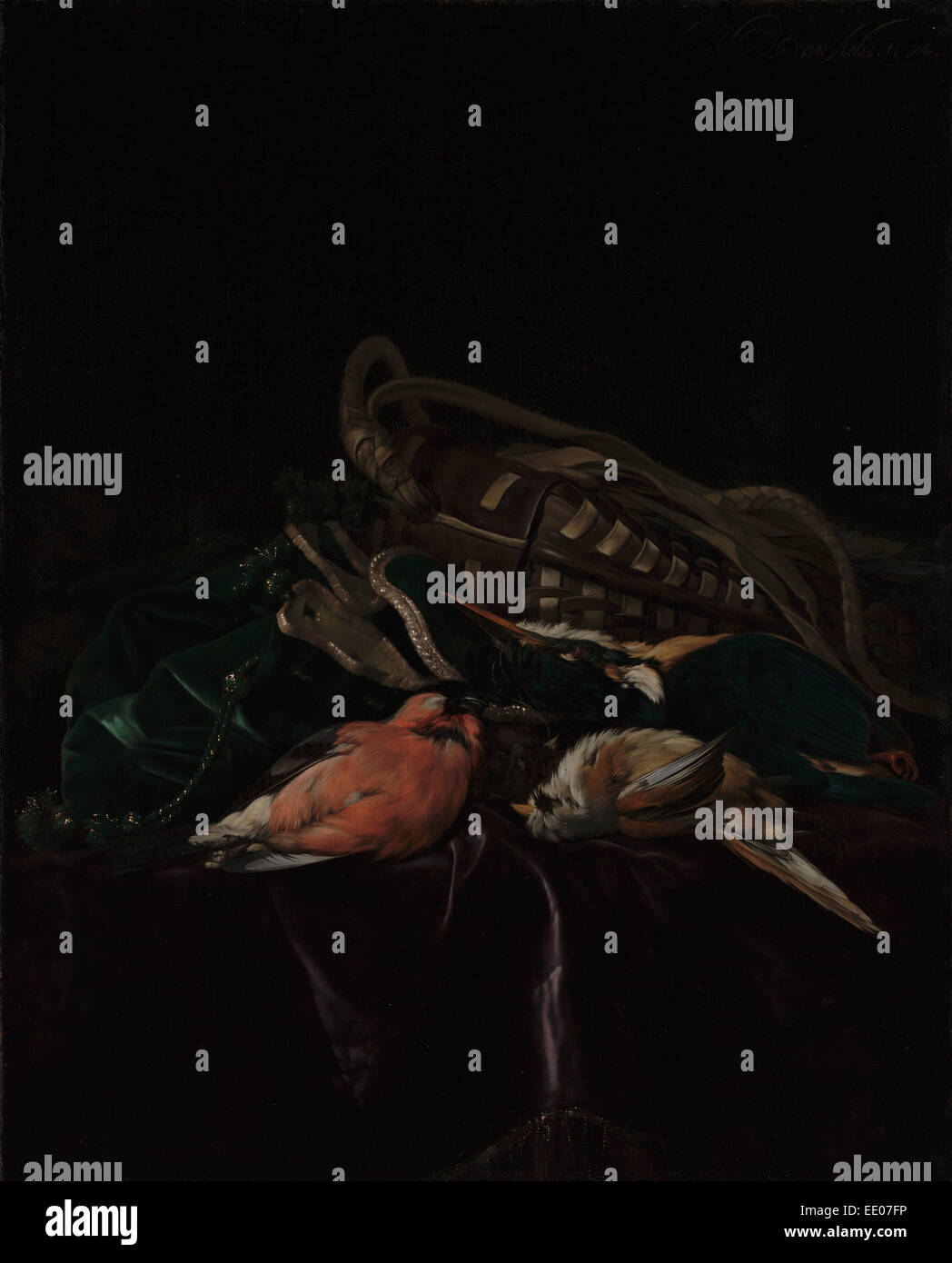 Dead birds hi-res stock photography and images - Alamy