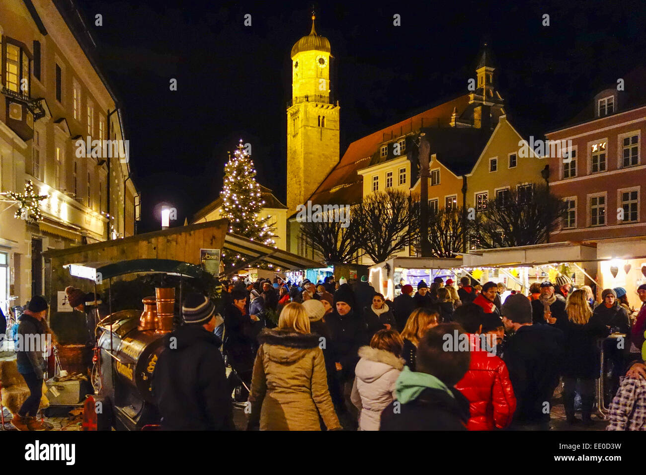 Weihnachtsmarkt in Weilheim, Oberbayern, Deutschland, Christmas market ...
