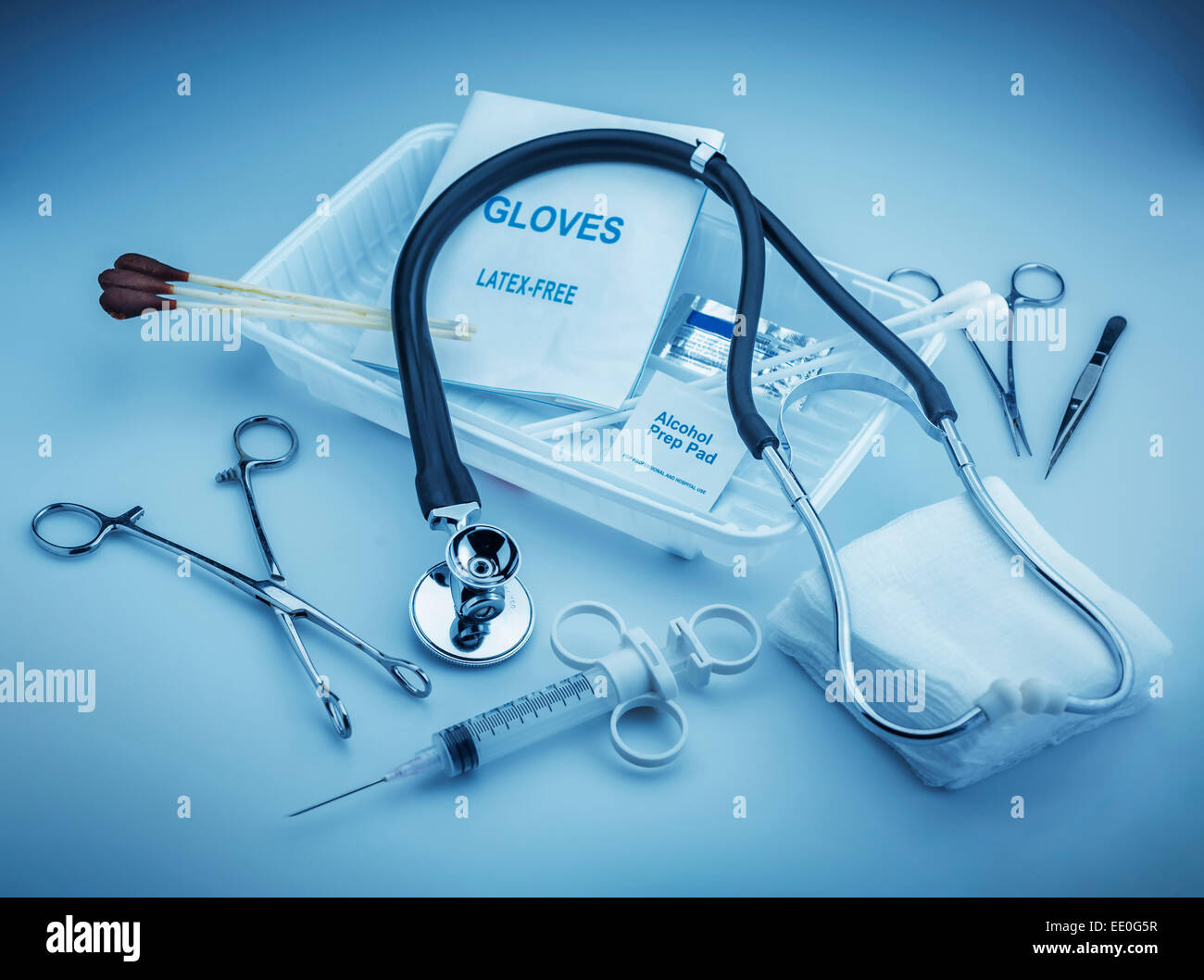 Medical instruments hi-res stock photography and images - Alamy