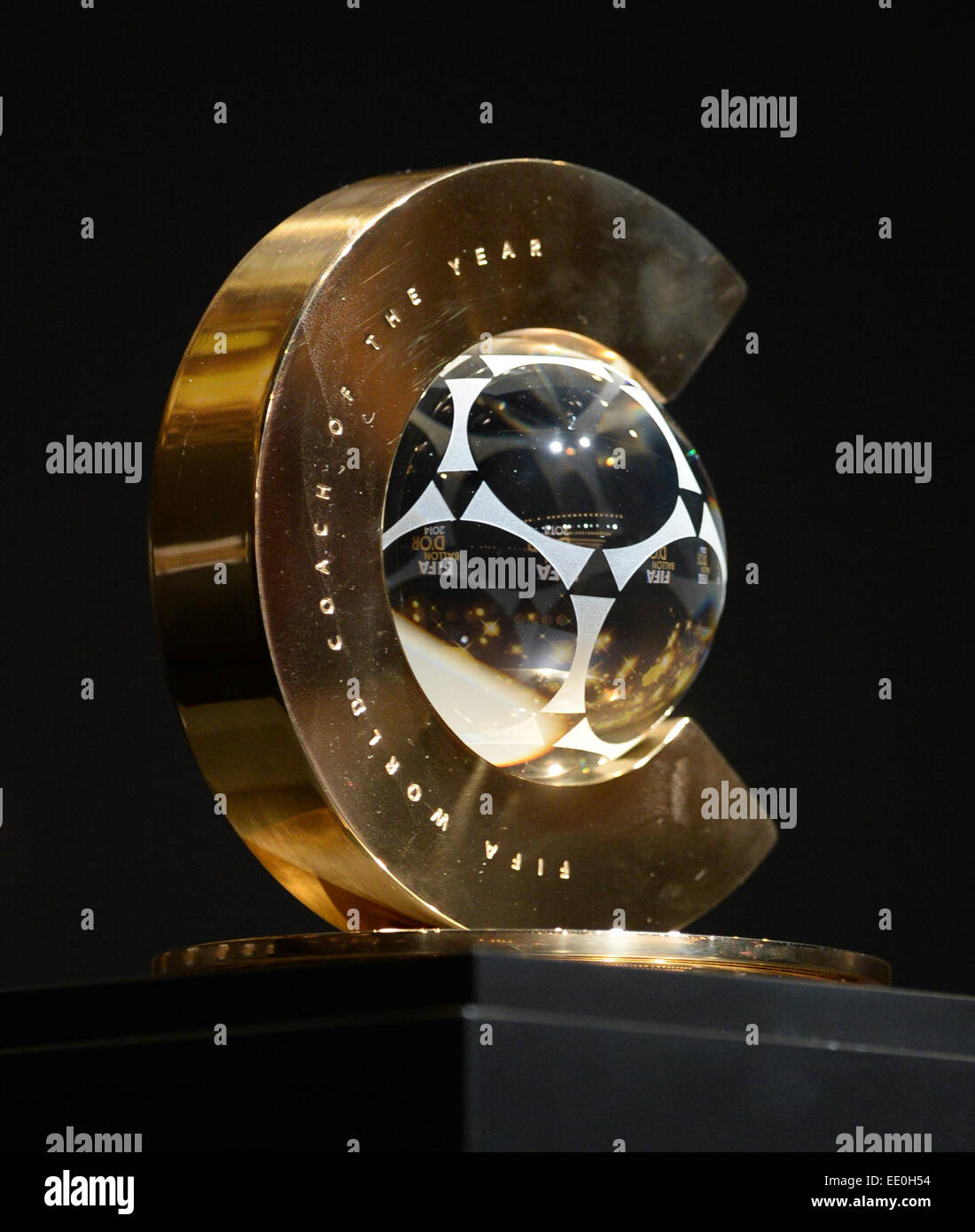 Fifa world coach year award hi-res stock photography and images - Alamy