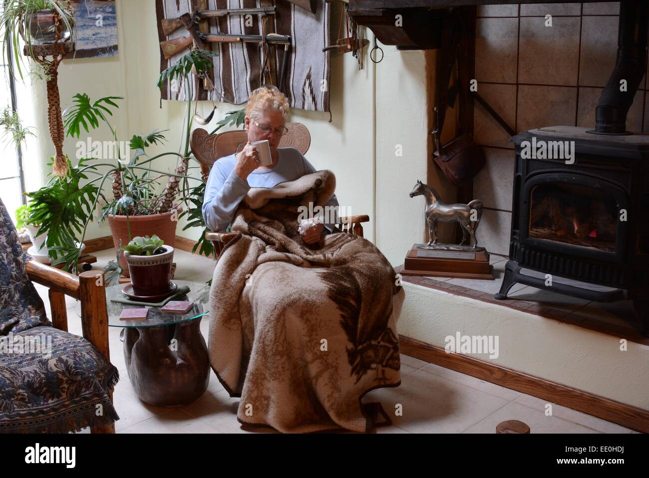 Cold old lady fire hi-res stock photography and images - Alamy