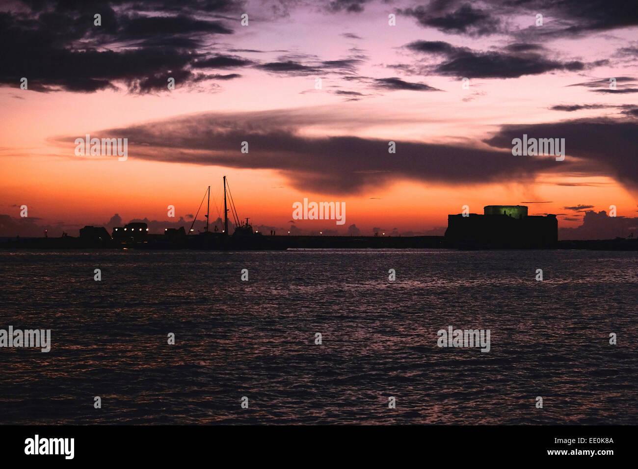 Paphos fort sunset hi-res stock photography and images - Alamy