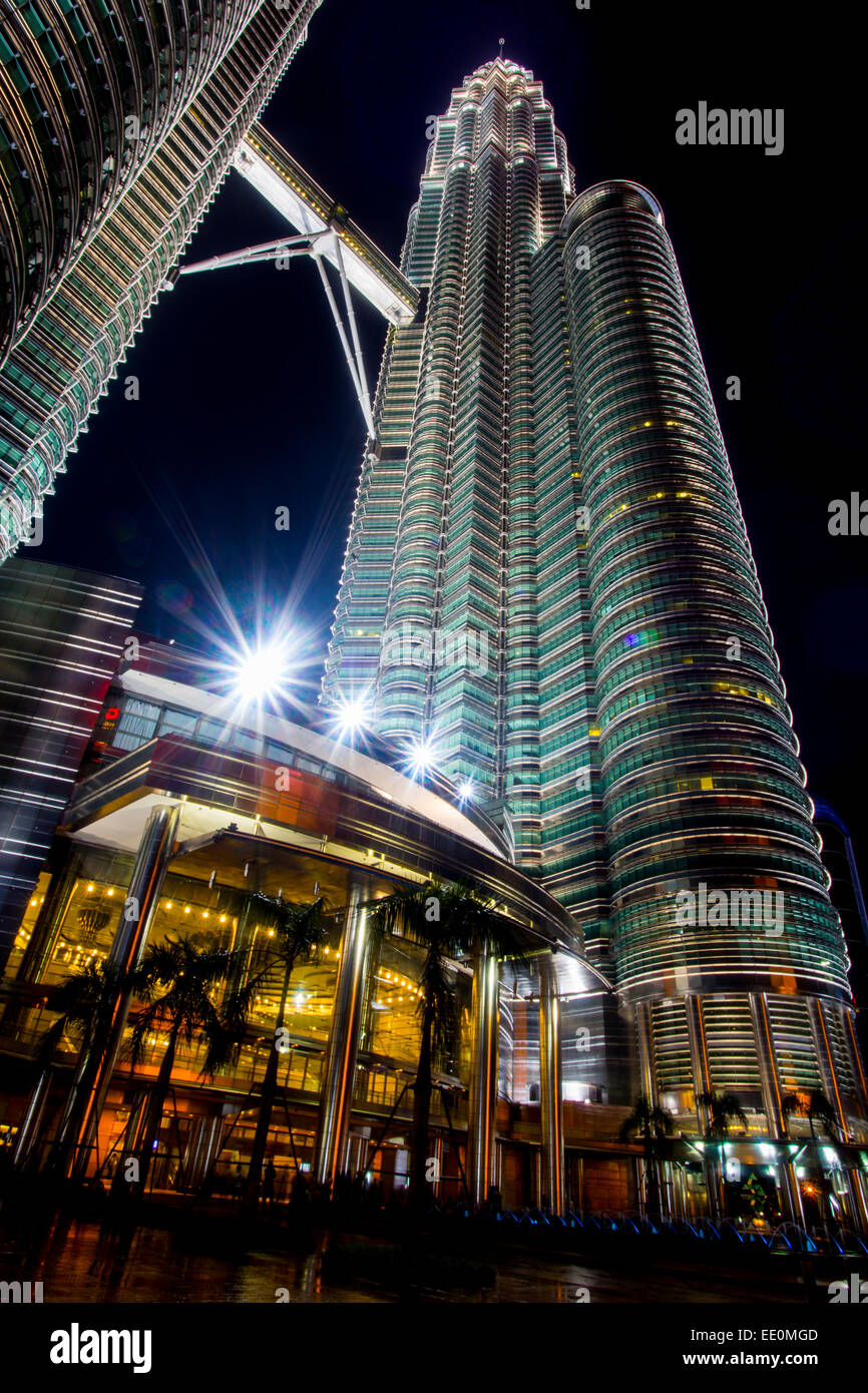 Kuala Lumpur, Petronas Towers, Building, Architecture, Structure ...
