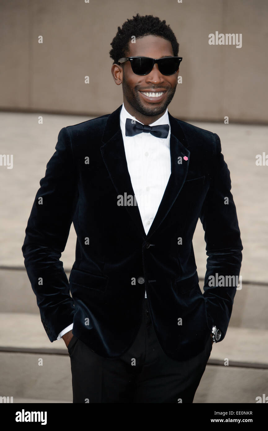 Tinie tempah burberry hi-res stock photography and images - Alamy