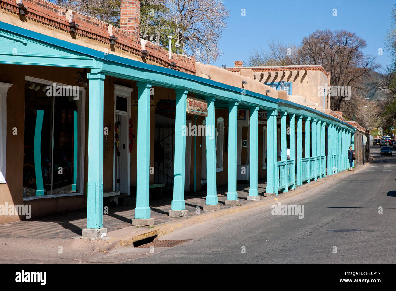 Santa fe avenue building hi-res stock photography and images - Alamy