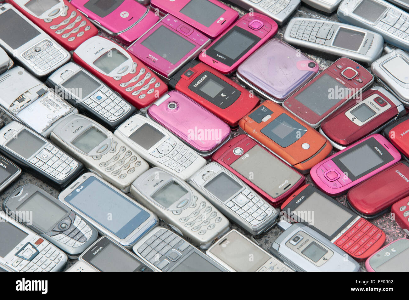 Mobile phones hi-res stock photography and images - Alamy