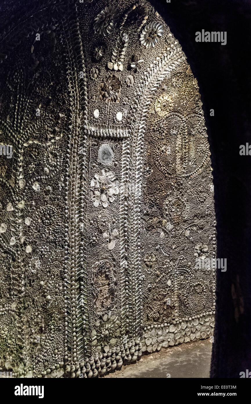Margate shell grotto hi-res stock photography and images - Alamy