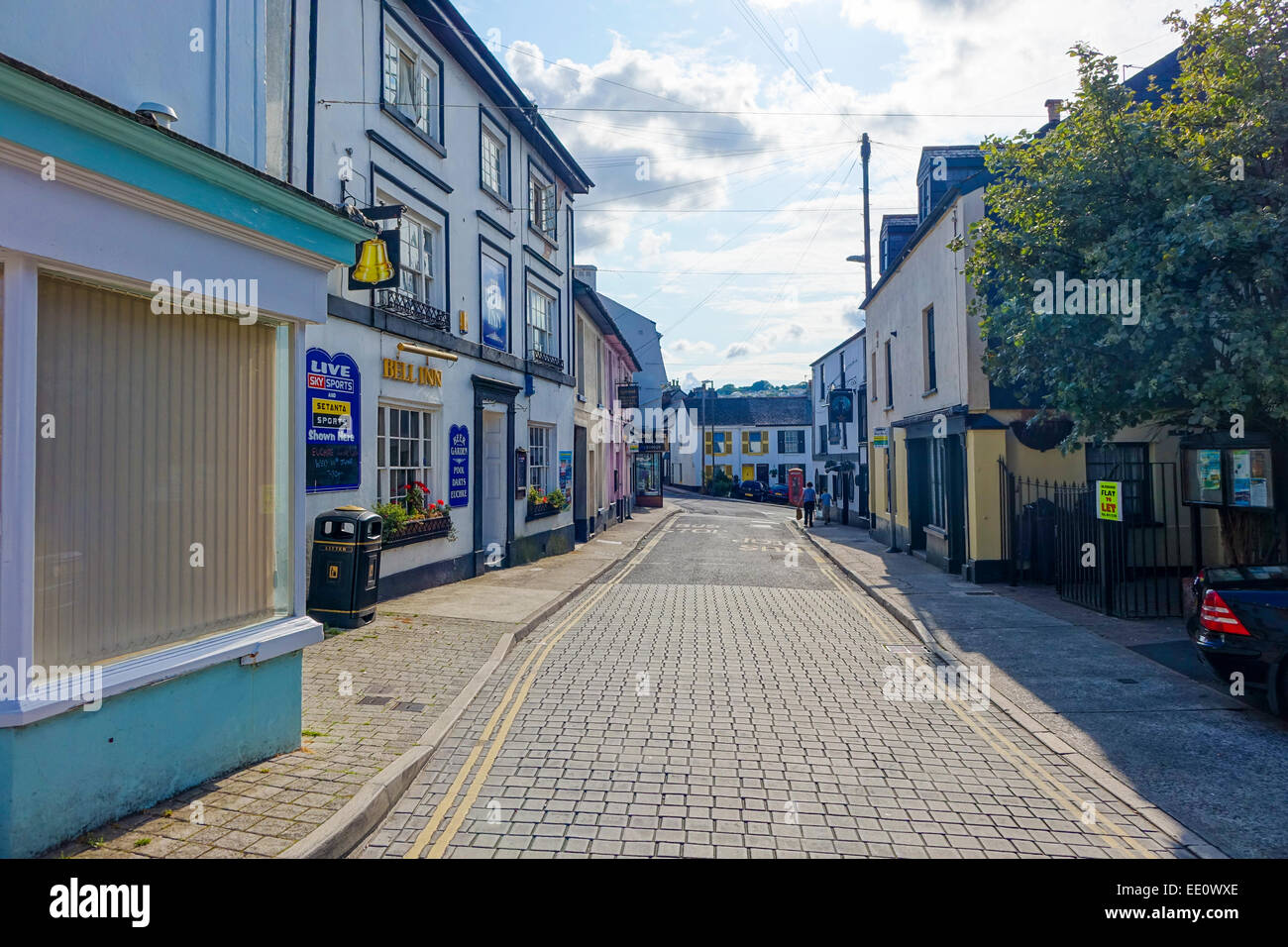 Street scene brixham devon hi-res stock photography and images - Alamy