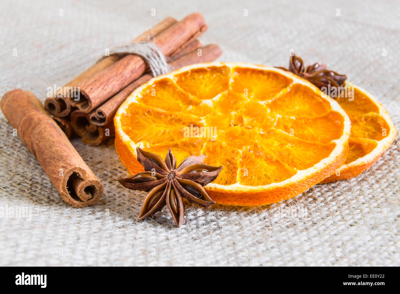 Clove orange hi-res stock photography and images - Alamy